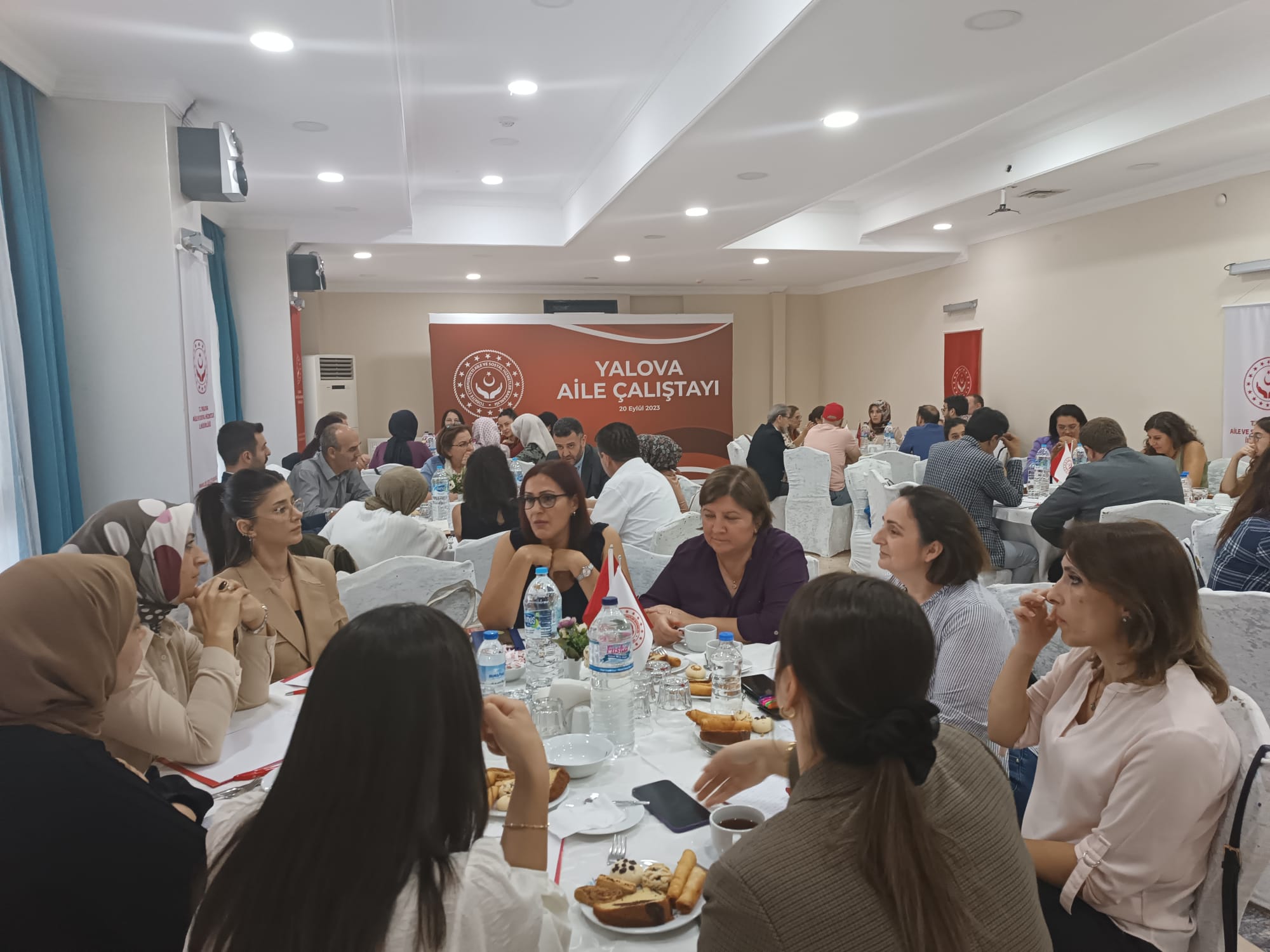 Bakanlığımızın Talimatıyla Yalova Aile Çalıştayı Düzenlendi | Yalova ... Bakanlığımızın Talimatıyla Yalova Aile Çalıştayı Düzenlendi | Yalova ...
