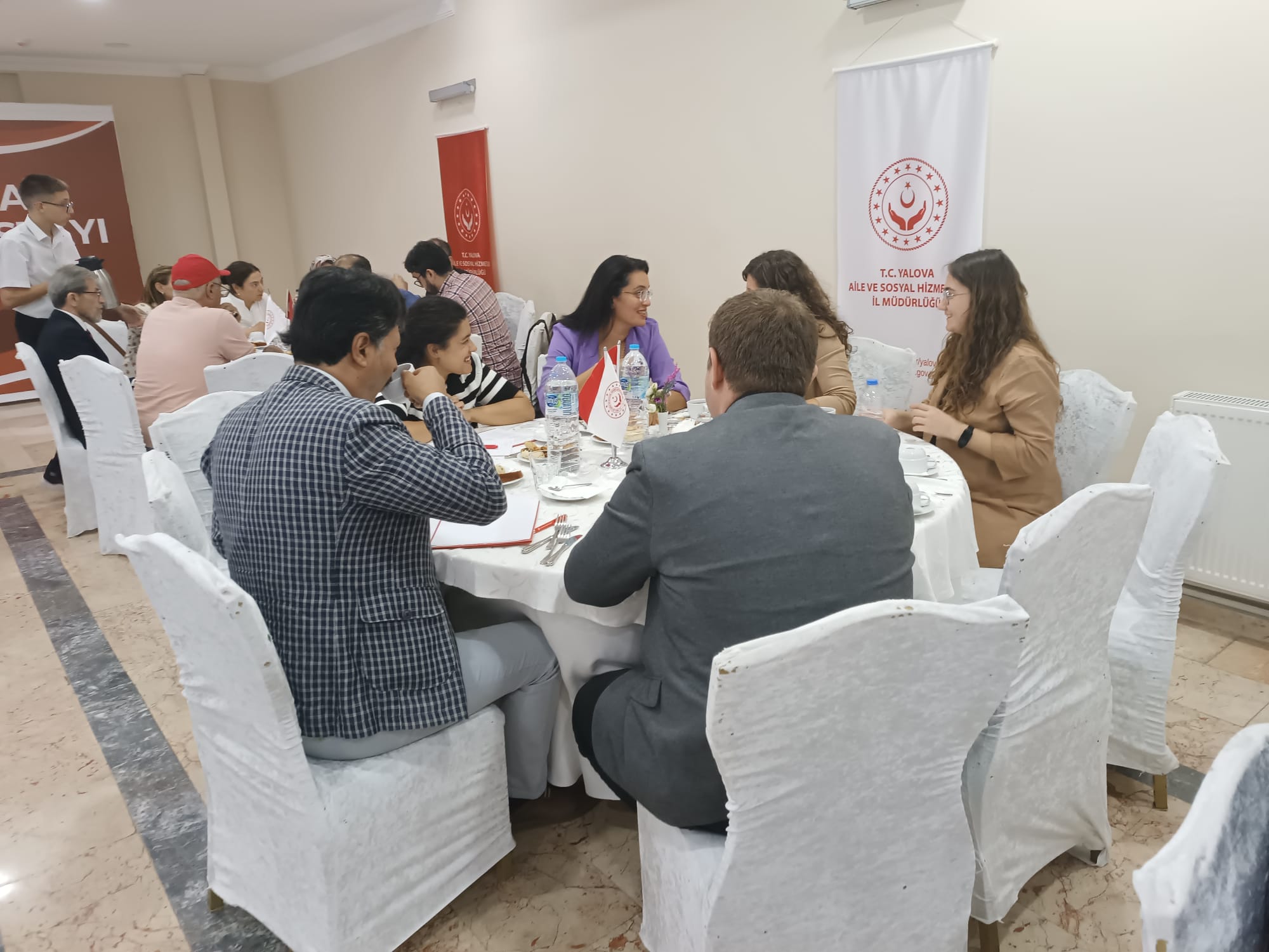 Bakanlığımızın Talimatıyla Yalova Aile Çalıştayı Düzenlendi | Yalova ... Bakanlığımızın Talimatıyla Yalova Aile Çalıştayı Düzenlendi | Yalova ...